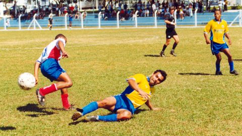 At What Age Do Soccer Players Go Pro And When Is It Too Late ...