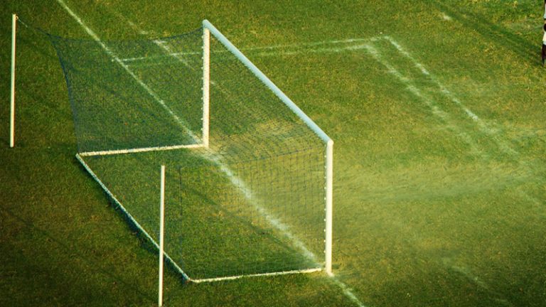 Soccer Vs. Football Field: Big Comparison Guide – Authority Soccer