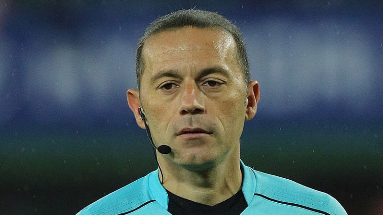 15 Best Soccer Referees of All Time Ranked ( 2022 Update) – Authority ...